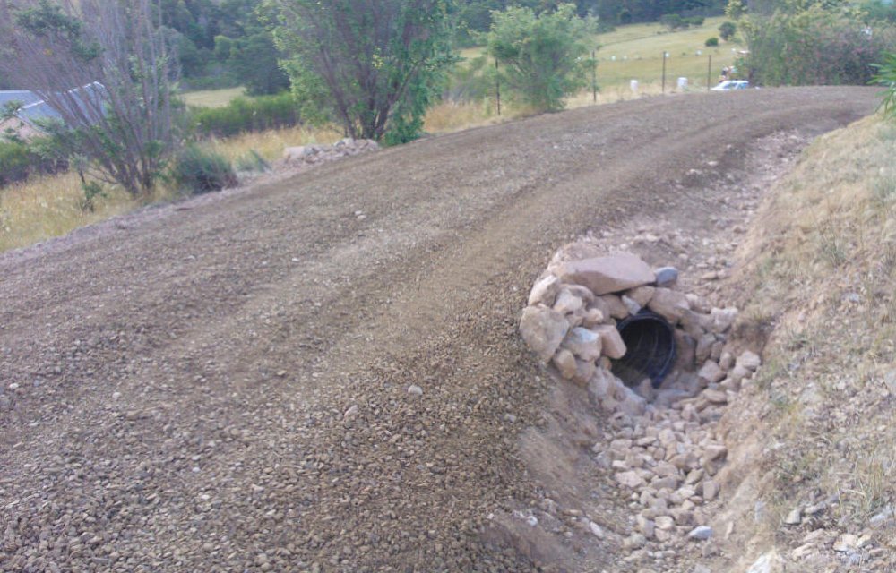 Driveway access road resurface repair grade Wallan kilmore lancefield ...